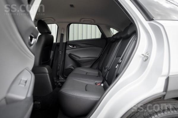Grey Mazda CX-3 2019 in Talsi, with an engine capacity of 1.80 L and mileage of 171 thousand km for 12950 €, photo 10 on AUTOMOTO.COM.LV
