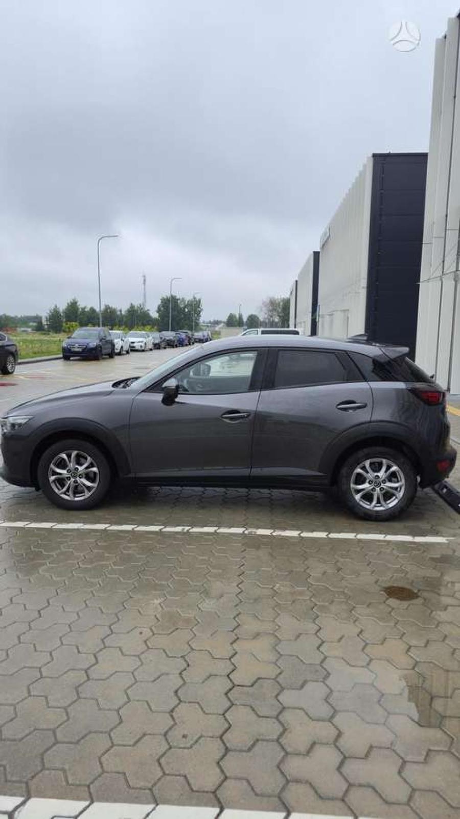 Pelēks Mazda CX-3 2019 Viļņa, ar dzinēja tilpumu 2.00 L un nobraukumu 48 tūkst. km par 15200 €, foto 4 vietnē AUTOMOTO.COM.LV