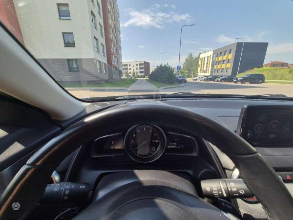 Grey Mazda CX-3 2019 in Vilnius, with an engine capacity of 2.00 L and mileage of 88 thousand km for 17000 €, photo 9 on AUTOMOTO.COM.LV