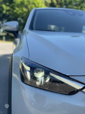 Grey Mazda CX-3 2016 in Taurage, with an engine capacity of 1.50 L and mileage of 183 thousand km for 8200 €, photo 4 on AUTOMOTO.COM.LV