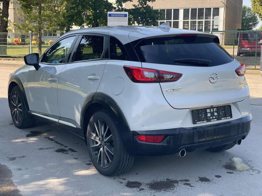 Grey Mazda CX-3 2016 in Taurage, with an engine capacity of 1.50 L and mileage of 183 thousand km for 8200 €, photo 6 on AUTOMOTO.COM.LV