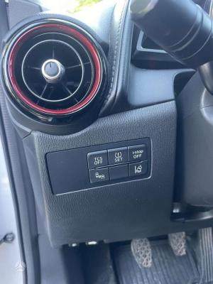 Grey Mazda CX-3 2016 in Taurage, with an engine capacity of 1.50 L and mileage of 183 thousand km for 8200 €, photo 18 on AUTOMOTO.COM.LV