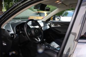Pelēks Mazda CX-3 2019 Rīga, ar dzinēja tilpumu 2.00 L un nobraukumu 89 tūkst. km par 18500 €, foto 8 vietnē AUTOMOTO.COM.LV