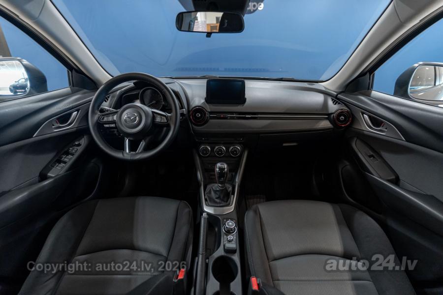 Pelēks Mazda CX-3 2017 Tallina, ar dzinēja tilpumu 2.00 L un nobraukumu 193 tūkst. km par 10900 €, foto 8 vietnē AUTOMOTO.COM.LV