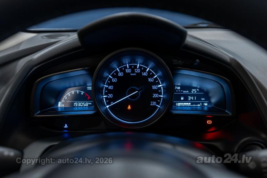 Pelēks Mazda CX-3 2017 Tallina, ar dzinēja tilpumu 2.00 L un nobraukumu 193 tūkst. km par 10900 €, foto 10 vietnē AUTOMOTO.COM.LV