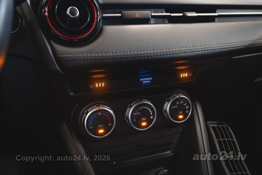 Pelēks Mazda CX-3 2017 Tallina, ar dzinēja tilpumu 2.00 L un nobraukumu 125 tūkst. km par 10990 €, foto 14 vietnē AUTOMOTO.COM.LV