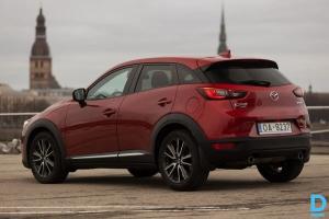 Red Mazda CX-3 2016 in Riga, with an engine capacity of 1.50 L and mileage of 175 thousand km for 11550 €, photo 2 on AUTOMOTO.COM.LV