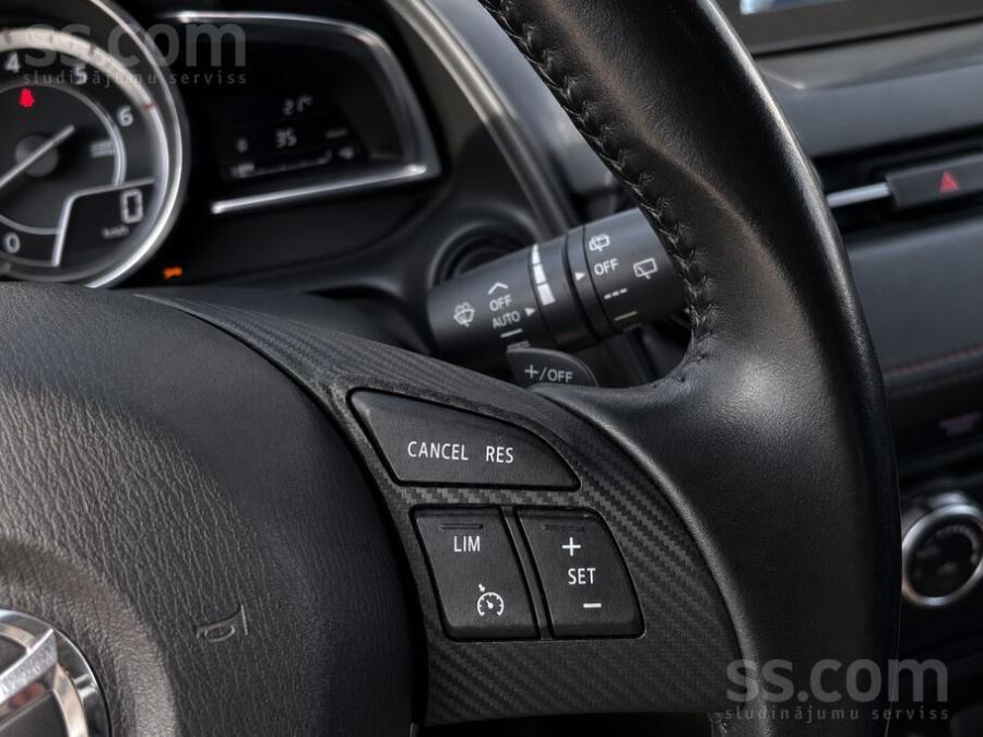 Red Mazda CX-3 2016 in Riga, with an engine capacity of 1.50 L and mileage of 176 thousand km for 10450 €, photo 23 on AUTOMOTO.COM.LV