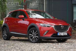Sarkans Mazda CX-3 2016 Rīga, ar dzinēja tilpumu 1.50 L un nobraukumu 191 tūkst. km par 9990 €, foto 3 vietnē AUTOMOTO.COM.LV