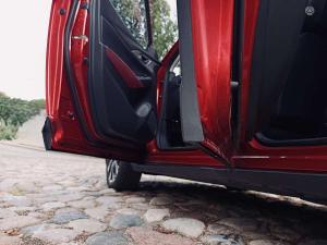 Red Mazda CX-3 2017 in Utena, with an engine capacity of 1.50 L and mileage of 126 thousand km for 13650 €, photo 20 on AUTOMOTO.COM.LV