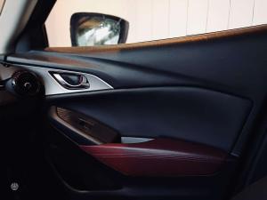 Red Mazda CX-3 2017 in Utena, with an engine capacity of 1.50 L and mileage of 126 thousand km for 13650 €, photo 29 on AUTOMOTO.COM.LV