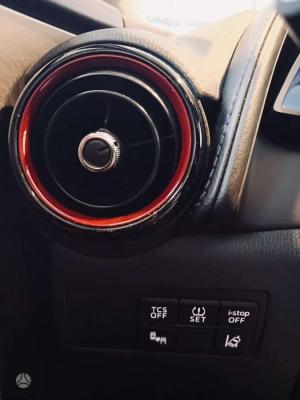 Red Mazda CX-3 2017 in Utena, with an engine capacity of 1.50 L and mileage of 126 thousand km for 13650 €, photo 36 on AUTOMOTO.COM.LV