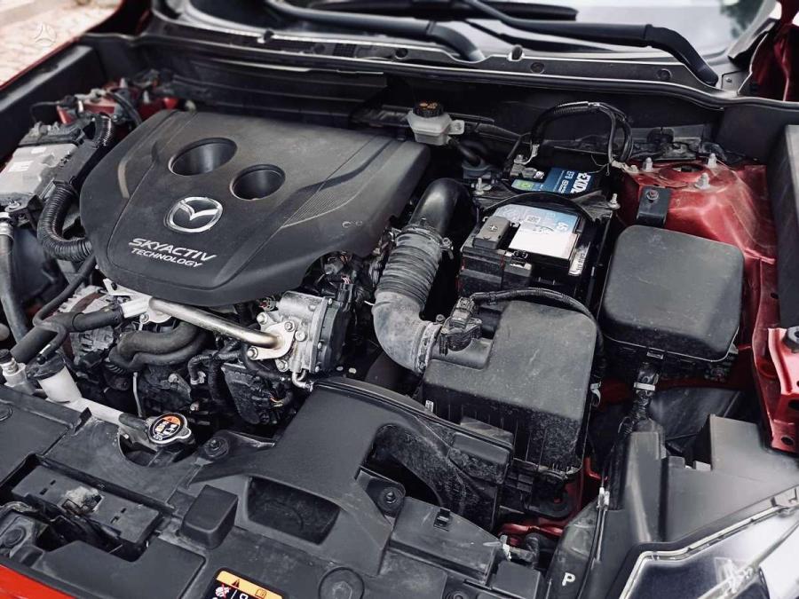 Red Mazda CX-3 2017 in Utena, with an engine capacity of 1.50 L and mileage of 126 thousand km for 13650 €, photo 57 on AUTOMOTO.COM.LV