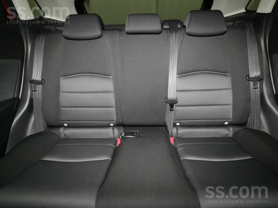 Красный Мазда СХ-3 2017 в Рига, объемом двигателя 2.00 л и пробегом 150 тыс. км за 11700 €, фото 7 на AUTOMOTO.COM.LV