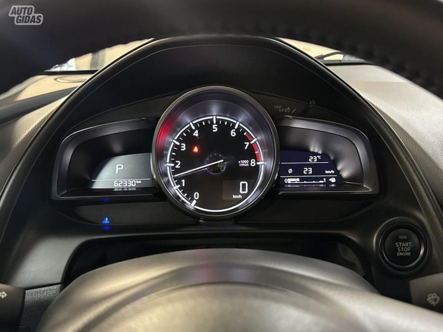 Red Mazda CX-3 2018 in Vilnius, with an engine capacity of 2.00 L and mileage of 62 thousand km for 17500 €, photo 14 on AUTOMOTO.COM.LV