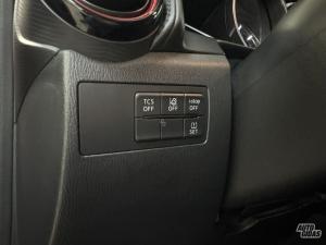 Red Mazda CX-3 2018 in Vilnius, with an engine capacity of 2.00 L and mileage of 62 thousand km for 17500 €, photo 17 on AUTOMOTO.COM.LV