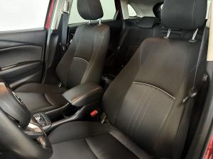 Red Mazda CX-3 2018 in Vilnius, with an engine capacity of 2.00 L and mileage of 38 thousand km for 17500 €, photo 11 on AUTOMOTO.COM.LV