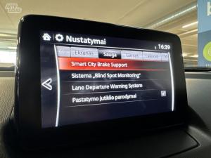 Red Mazda CX-3 2018 in Vilnius, with an engine capacity of 2.00 L and mileage of 38 thousand km for 17500 €, photo 22 on AUTOMOTO.COM.LV