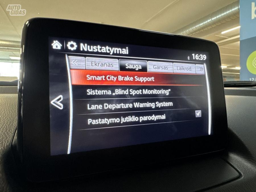 Red Mazda CX-3 2018 in Vilnius, with an engine capacity of 2.00 L and mileage of 38 thousand km for 17500 €, photo 22 on AUTOMOTO.COM.LV