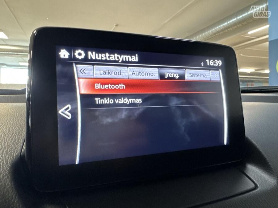 Red Mazda CX-3 2018 in Vilnius, with an engine capacity of 2.00 L and mileage of 38 thousand km for 17500 €, photo 23 on AUTOMOTO.COM.LV
