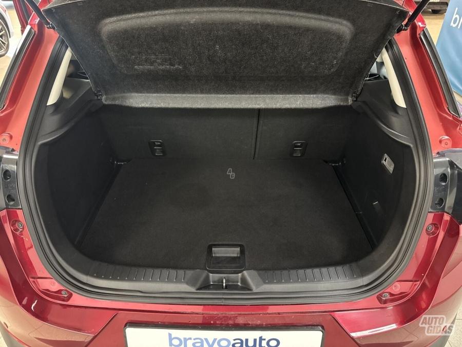 Red Mazda CX-3 2018 in Vilnius, with an engine capacity of 2.00 L and mileage of 38 thousand km for 17500 €, photo 24 on AUTOMOTO.COM.LV