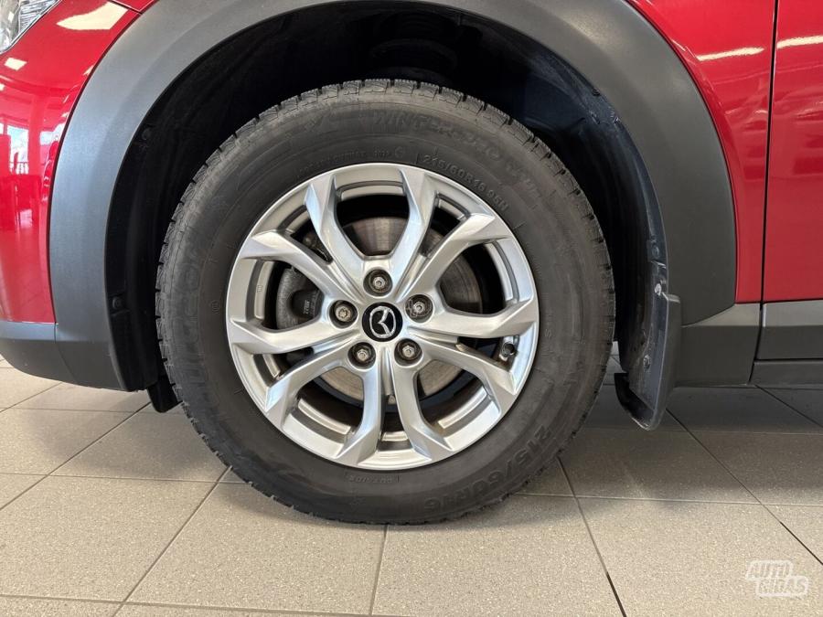 Red Mazda CX-3 2018 in Vilnius, with an engine capacity of 2.00 L and mileage of 38 thousand km for 17500 €, photo 25 on AUTOMOTO.COM.LV