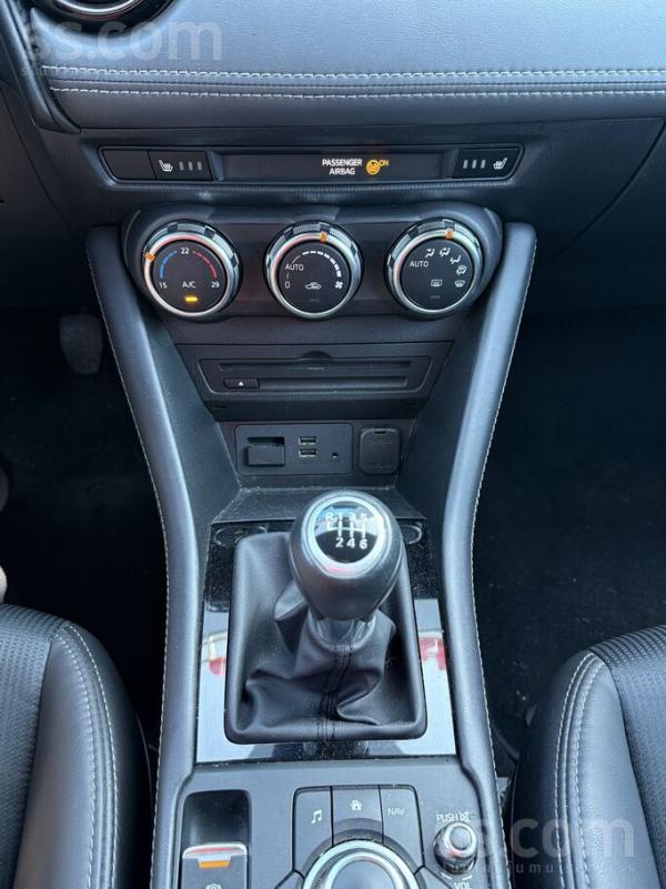 Sarkans Mazda CX-3 2019 Liepāja, ar dzinēja tilpumu 2.00 L un nobraukumu 107 tūkst. km par 13800 €, foto 6 vietnē AUTOMOTO.COM.LV