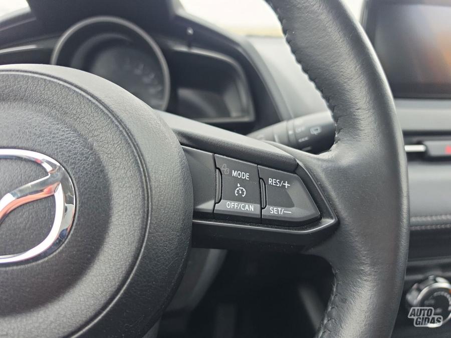 Red Mazda CX-3 2019 in Klaipeda, with an engine capacity of 2.00 L and mileage of 75 thousand km for 15991 €, photo 18 on AUTOMOTO.COM.LV