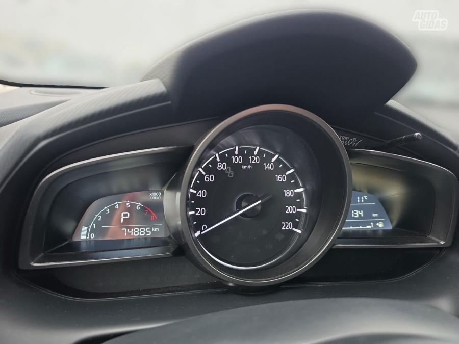Red Mazda CX-3 2019 in Klaipeda, with an engine capacity of 2.00 L and mileage of 75 thousand km for 15991 €, photo 26 on AUTOMOTO.COM.LV