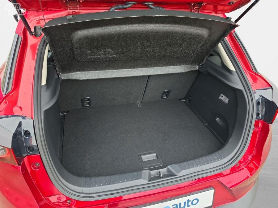 Red Mazda CX-3 2019 in Klaipeda, with an engine capacity of 2.00 L and mileage of 75 thousand km for 15991 €, photo 28 on AUTOMOTO.COM.LV