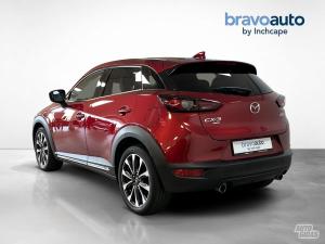 Red Mazda CX-3 2021 in Vilnius, with an engine capacity of 2.00 L and mileage of 105 thousand km for 18900 €, photo 3 on AUTOMOTO.COM.LV