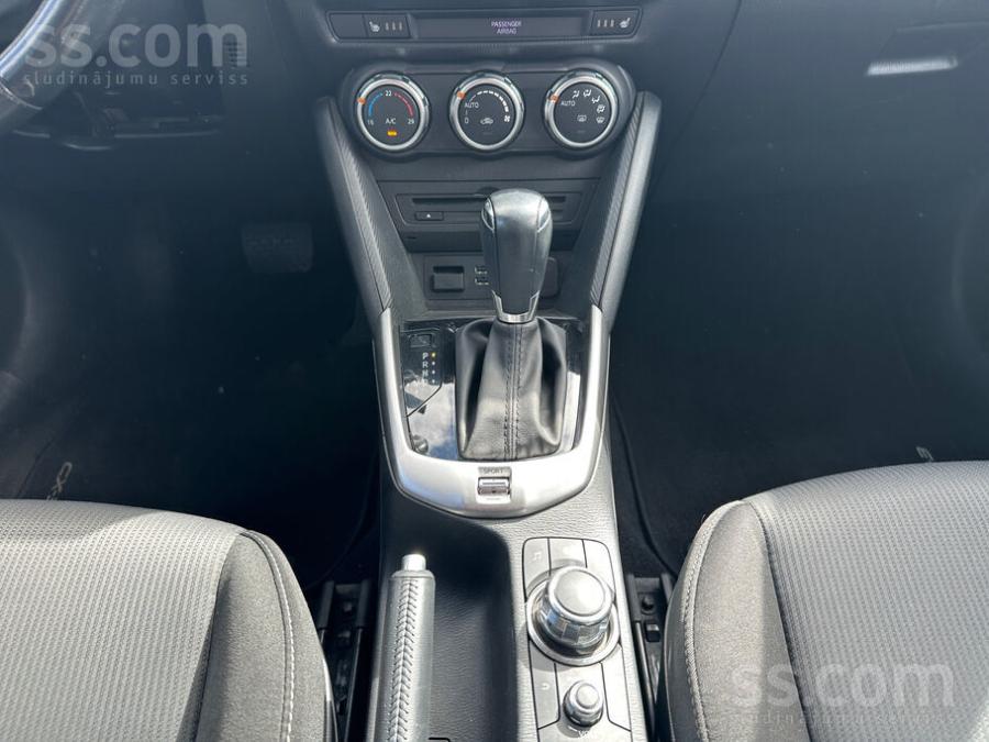 Sarkans Mazda CX-3 2015 Liepāja, ar dzinēja tilpumu 2.00 L un nobraukumu 135 tūkst. km par 10700 €, foto 15 vietnē AUTOMOTO.COM.LV