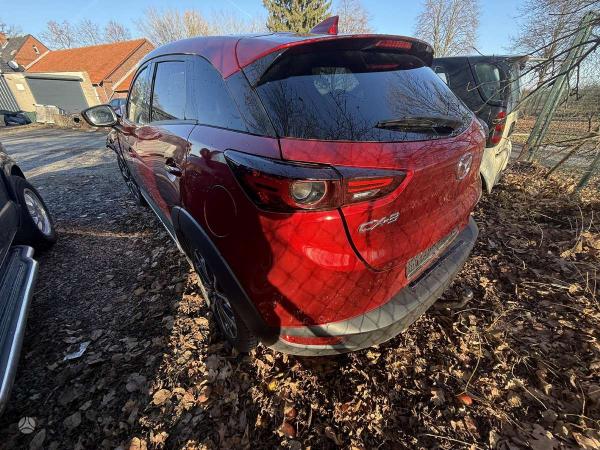 Red Mazda CX-3 2019 in Vilkaviskis, with an engine capacity of 2.00 L and mileage of 61 thousand km for 5999 €, photo 2 on AUTOMOTO.COM.LV