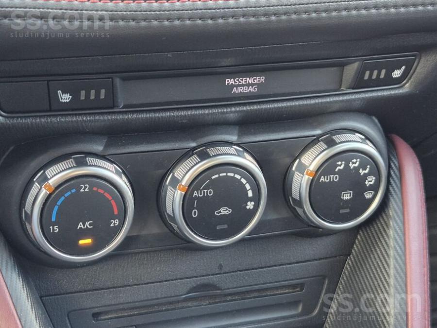 Balts Mazda CX-3 2015 Rīga, ar dzinēja tilpumu 1.50 L un nobraukumu 201 tūkst. km par 10490 €, foto 16 vietnē AUTOMOTO.COM.LV