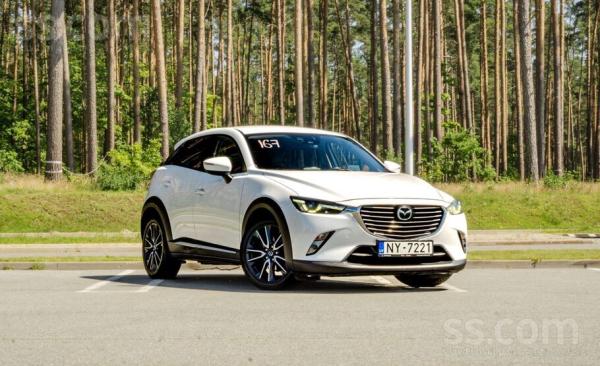 White Mazda CX-3 2015 in Riga, with an engine capacity of 1.50 L and mileage of 201 thousand km for 10490 €, photo 2 on AUTOMOTO.COM.LV