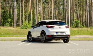 White Mazda CX-3 2015 in Riga, with an engine capacity of 1.50 L and mileage of 201 thousand km for 9590 €, photo 8 on AUTOMOTO.COM.LV