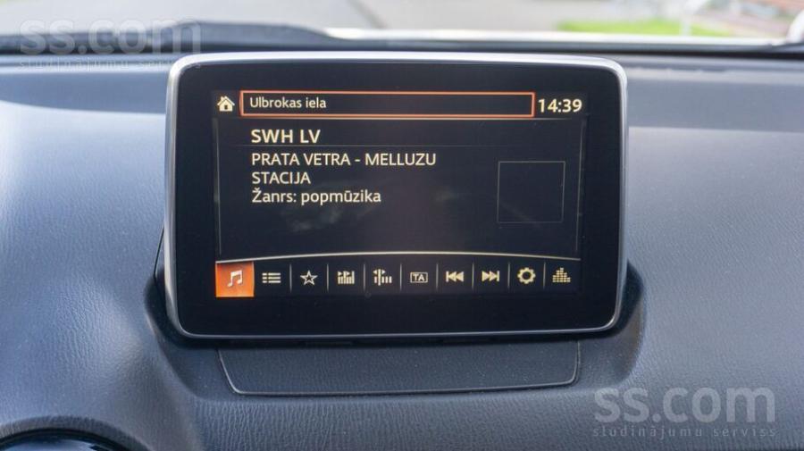 White Mazda CX-3 2015 in Riga, with an engine capacity of 1.50 L and mileage of 201 thousand km for 9590 €, photo 19 on AUTOMOTO.COM.LV