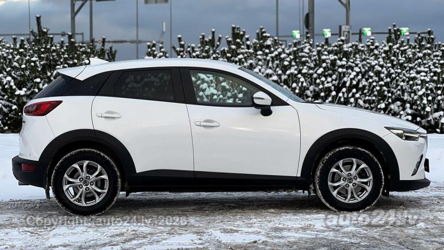 Balts Mazda CX-3 2016 Tallina, ar dzinēja tilpumu 2.00 L un nobraukumu 66 tūkst. km par 12995 €, foto 6 vietnē AUTOMOTO.COM.LV
