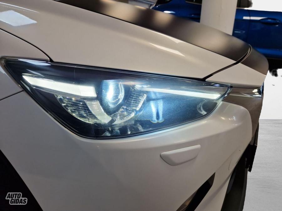 White Mazda CX-3 2016 in Vilnius, with an engine capacity of 2.00 L and mileage of 125 thousand km for 14000 €, photo 24 on AUTOMOTO.COM.LV