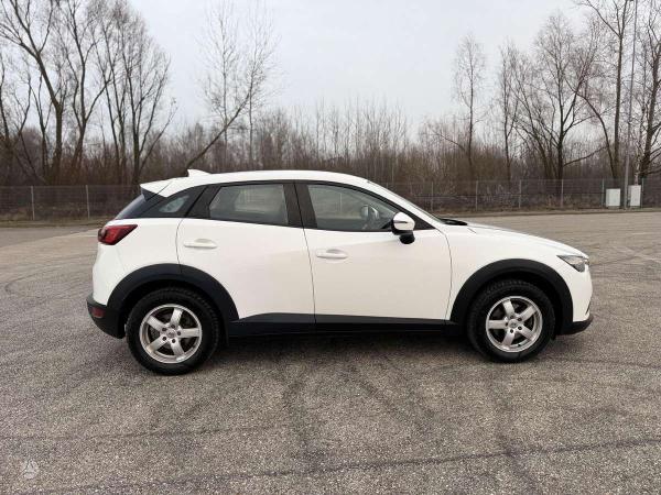 Balts Mazda CX-3 2017 Marijampole, ar dzinēja tilpumu 2.00 L un nobraukumu 163 tūkst. km par 7650 €, foto 5 vietnē AUTOMOTO.COM.LV