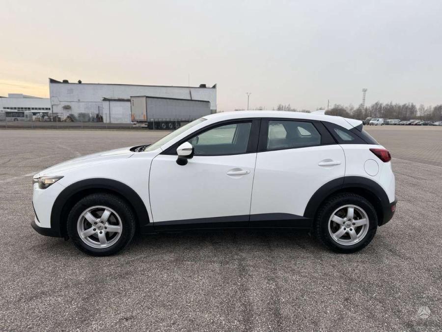 White Mazda CX-3 2017 in Marijampole, with an engine capacity of 2.00 L and mileage of 163 thousand km for 7650 €, photo 6 on AUTOMOTO.COM.LV