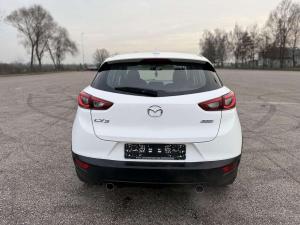 White Mazda CX-3 2017 in Marijampole, with an engine capacity of 2.00 L and mileage of 163 thousand km for 7650 €, photo 7 on AUTOMOTO.COM.LV