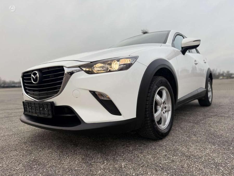 White Mazda CX-3 2017 in Marijampole, with an engine capacity of 2.00 L and mileage of 163 thousand km for 7650 €, photo 9 on AUTOMOTO.COM.LV