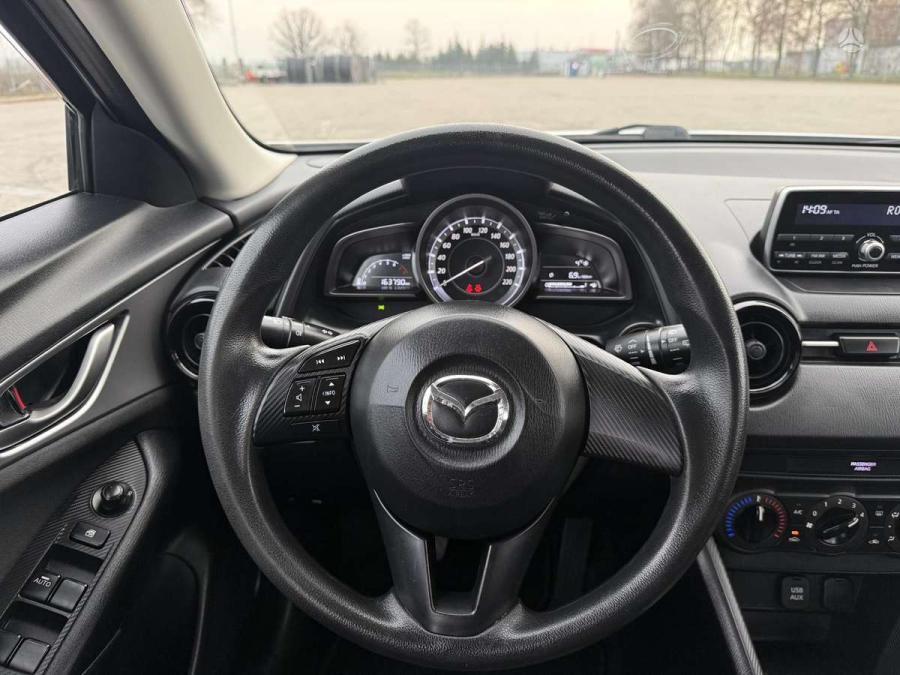 White Mazda CX-3 2017 in Marijampole, with an engine capacity of 2.00 L and mileage of 163 thousand km for 7650 €, photo 19 on AUTOMOTO.COM.LV