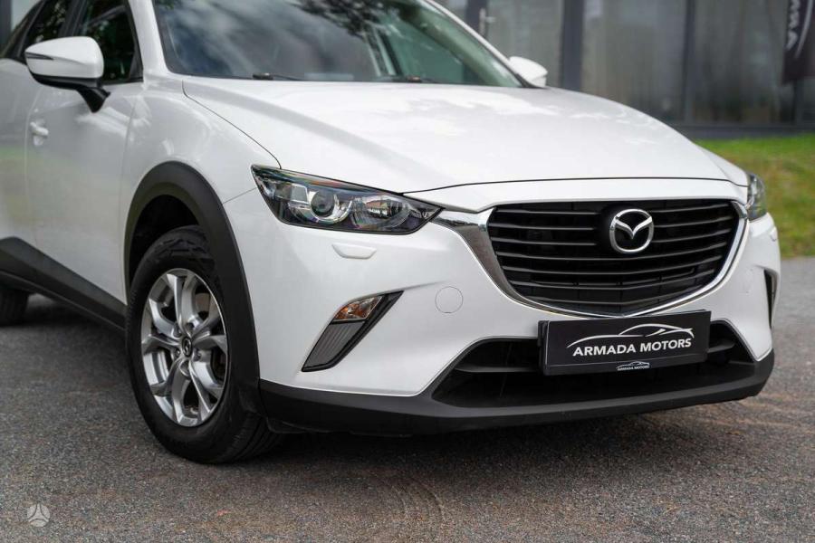 White Mazda CX-3 2017 in Vilnius, with an engine capacity of 2.00 L and mileage of 116 thousand km for 12900 €, photo 3 on AUTOMOTO.COM.LV