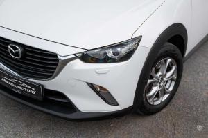 White Mazda CX-3 2017 in Vilnius, with an engine capacity of 2.00 L and mileage of 116 thousand km for 12900 €, photo 8 on AUTOMOTO.COM.LV