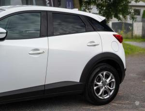 White Mazda CX-3 2017 in Vilnius, with an engine capacity of 2.00 L and mileage of 116 thousand km for 12900 €, photo 11 on AUTOMOTO.COM.LV