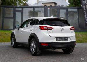 White Mazda CX-3 2017 in Vilnius, with an engine capacity of 2.00 L and mileage of 116 thousand km for 12900 €, photo 12 on AUTOMOTO.COM.LV
