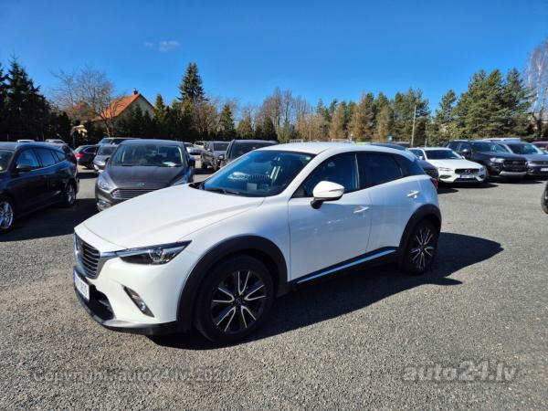 White Mazda CX-3 2018 in Tartu, with an engine capacity of 2.00 L and mileage of 169 thousand km for 14790 €, photo 8 on AUTOMOTO.COM.LV