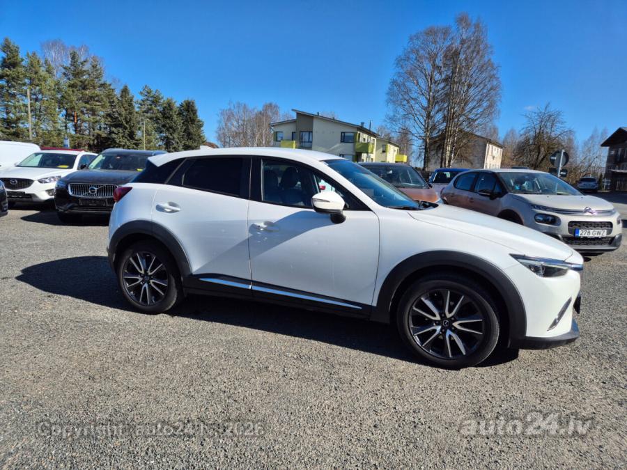 White Mazda CX-3 2018 in Tartu, with an engine capacity of 2.00 L and mileage of 169 thousand km for 14790 €, photo 12 on AUTOMOTO.COM.LV